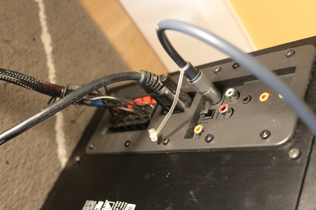 Logitech Z906 5.1 : Je n'en crois pas mes oreilles ! - Lebois Racing